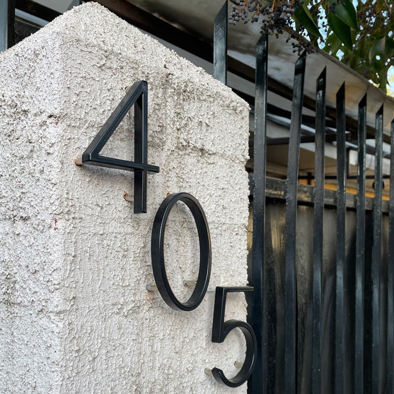 Floating Exterior House Number – Minimal Defined